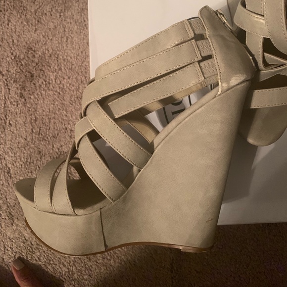 Steve Madden | Shoes | Steve Madden Xcess Wedges In Bone Size 8 | Poshmark